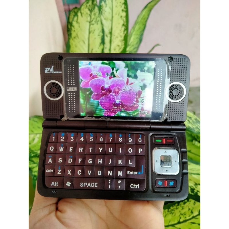 Jual HP Digital Mobile E90 mirip Nokia E90 sangat cocok untuk dikoleksi ...