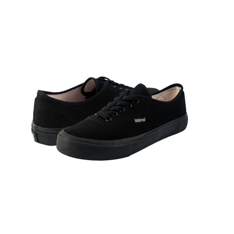 Jual sepatu shoes MATERNAL Lows | Shopee Indonesia