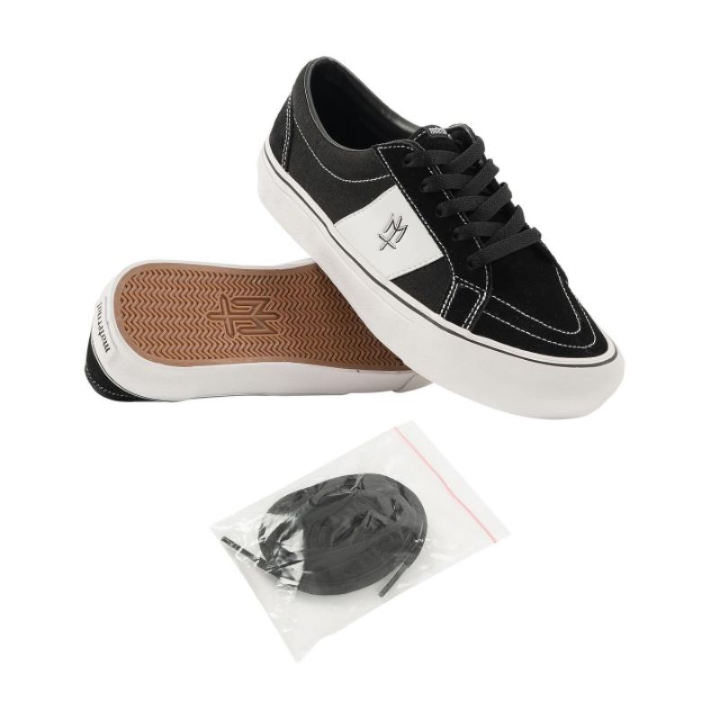 Jual Sepatu Maternal INVERNI BW | Shopee Indonesia