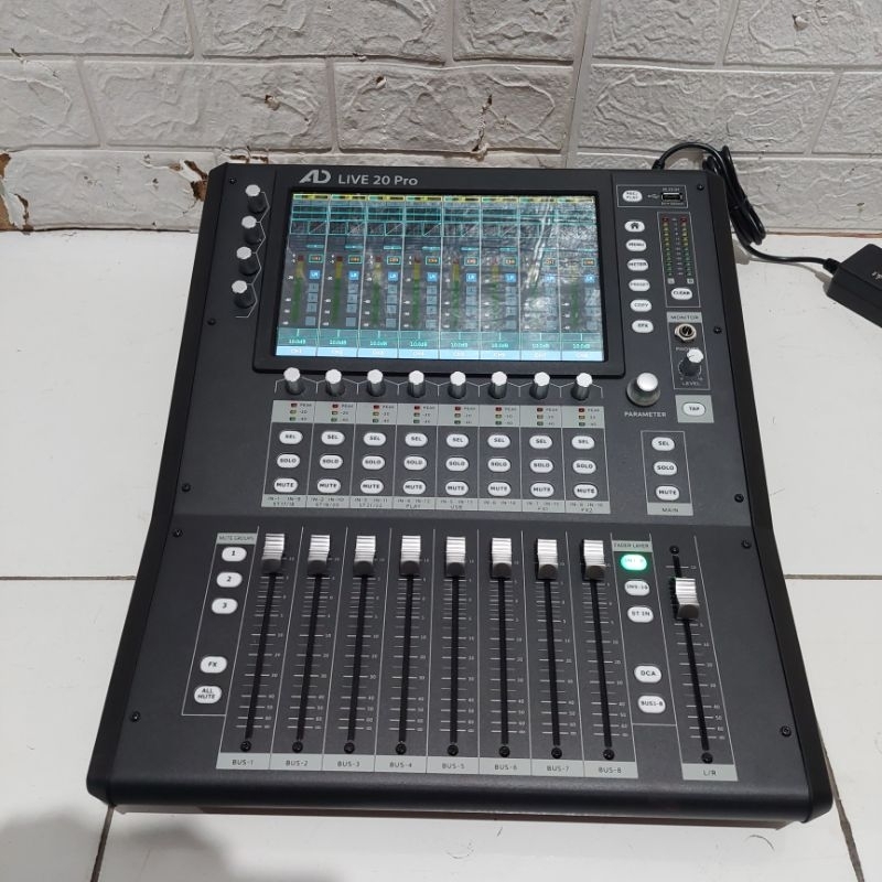 Jual mixer digital AD Live 20 pro mixer 20 channel 8 out | Shopee Indonesia