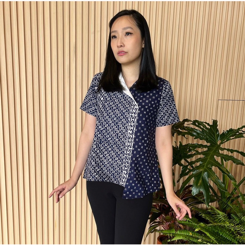Jual ALYS BATIK - CHELSEA BLOUSE BATIK WANITA | Shopee Indonesia