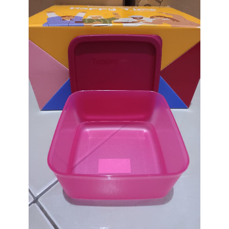 Jual SMALL SUMMER MAROON 650ML (1) TUPPERWARE | Shopee Indonesia