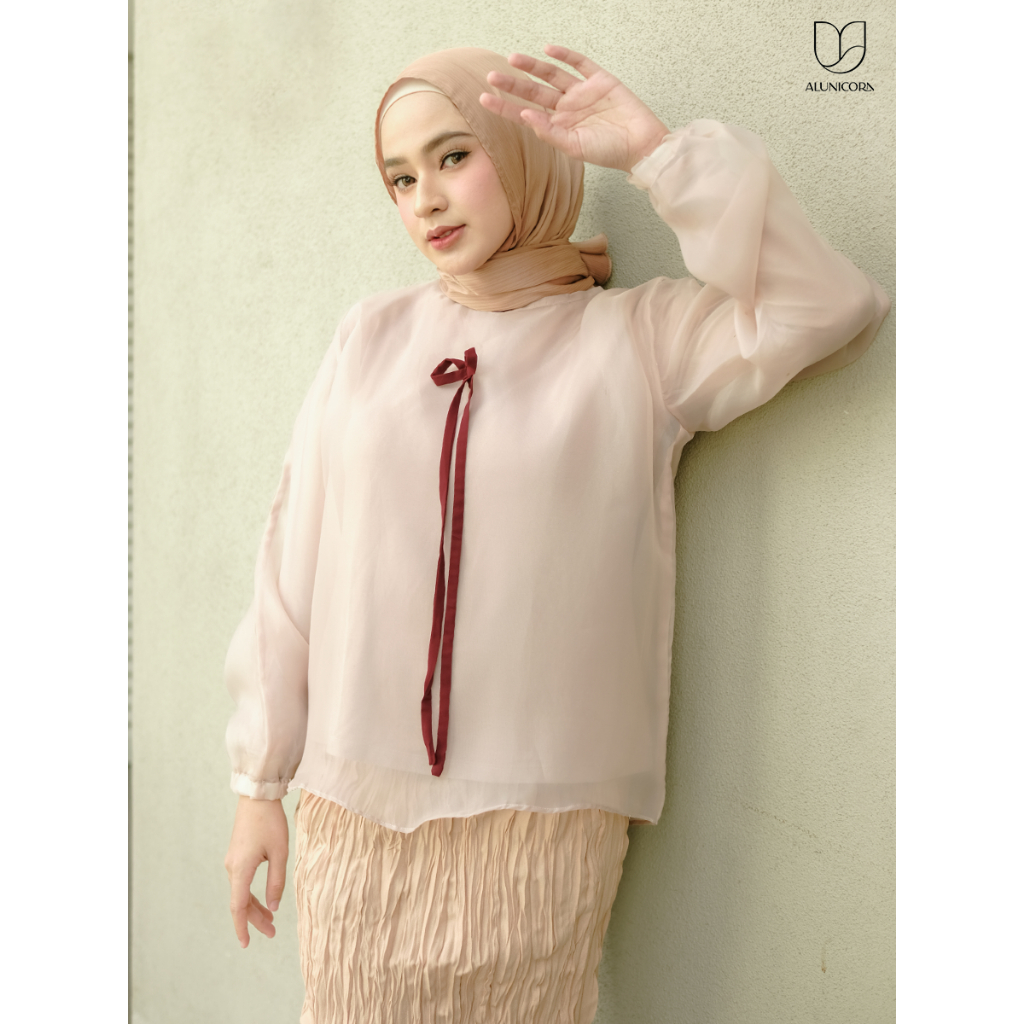 Jual Alunicorn - Fairy Series - Lacey Blouse - Blouse Wanita | Shopee ...