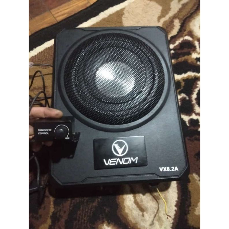 Jual Subwoofer Kolong aktif VENOM VX 8.2A bekas mulus | Shopee Indonesia