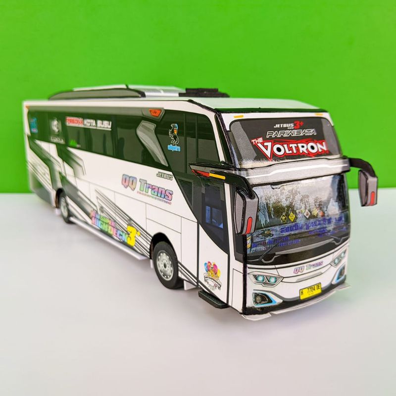 Jual Miniatur Bus THE VOLTRON JB3 QQ Trans Set Hadiah Pajangan Lampu ...