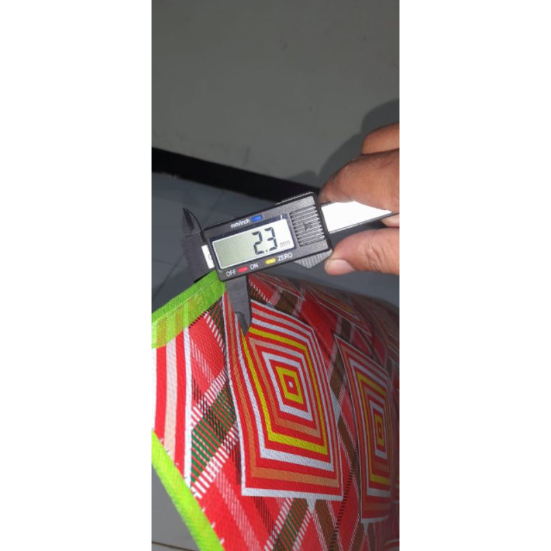 Jual Tikar karakter GRADE A spon Eva lapis laminating plastik tebal 2mm ...