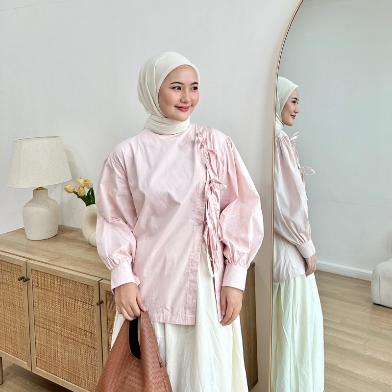 Jual Lana Blouse - Formee Outfit - Atasan Wanita - Baju Coquette ...