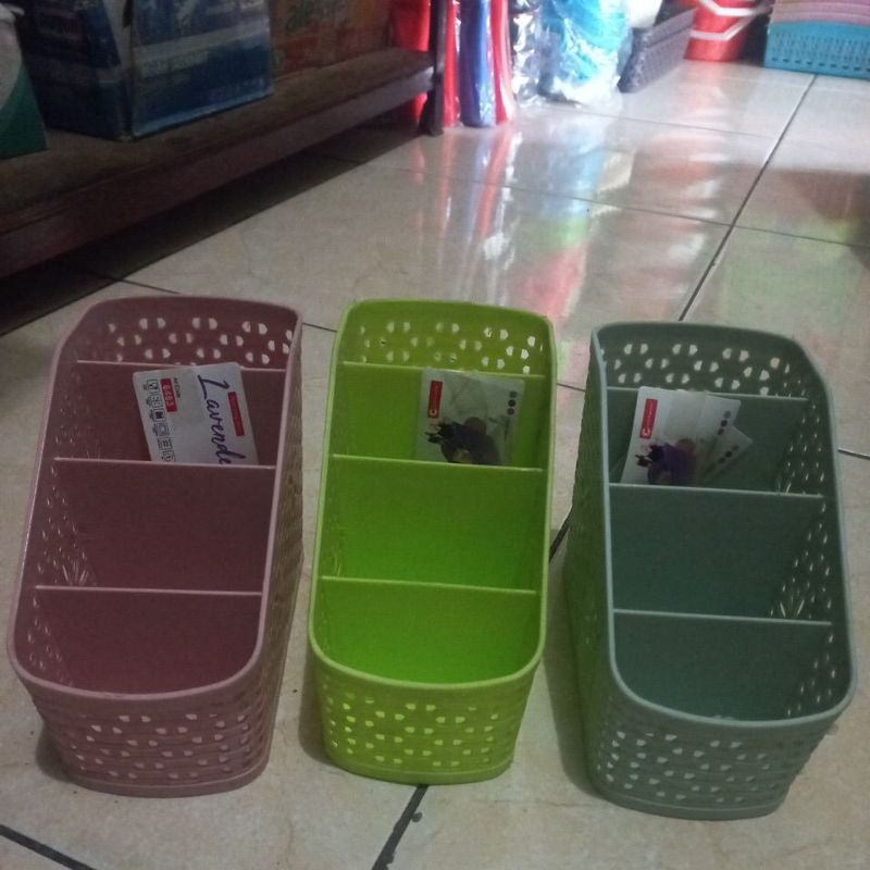 Jual TEMPAT PENSIL/TEMPAT SENDOK/TEMPAT MULTI FUNGSI MERK CLIO(RENDOM ...