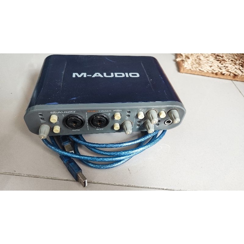 Jual M Audio Fast Track Pro / Soundcard M audio 2in4 Second (Bekas ...