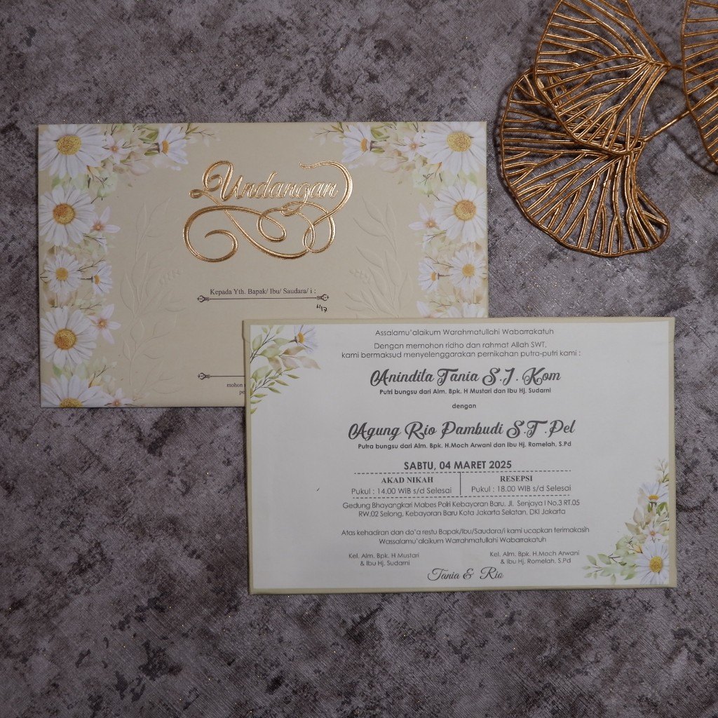 Jual [BISA 10 PCS] Undangan VIP Pernikahan Warna GOLD KUNING Hard Cover ...