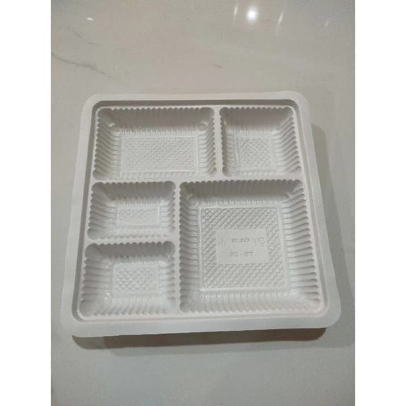 Jual Alas mika sekat 5 putih susu1dus isi 1500pcs | Shopee Indonesia