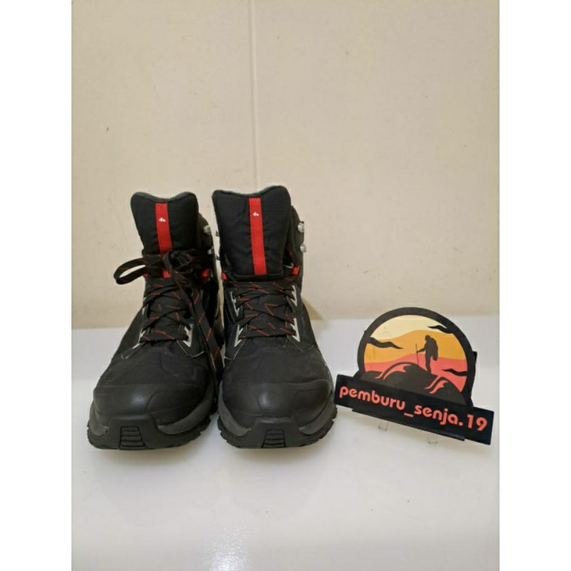 Jual SEPATU OUTDOOR QUECHUA DECATHLON | Shopee Indonesia