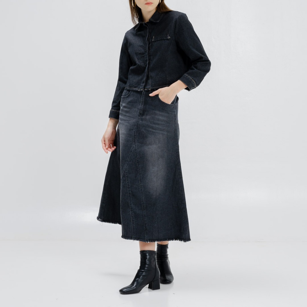 Jual This Is April Jacket Jeans Wanita Kekinian Lengan Panjang Mililie ...