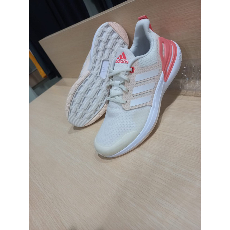 Jual Sepatu adidas Original 100% (Size kecil, chat admin) | Shopee ...