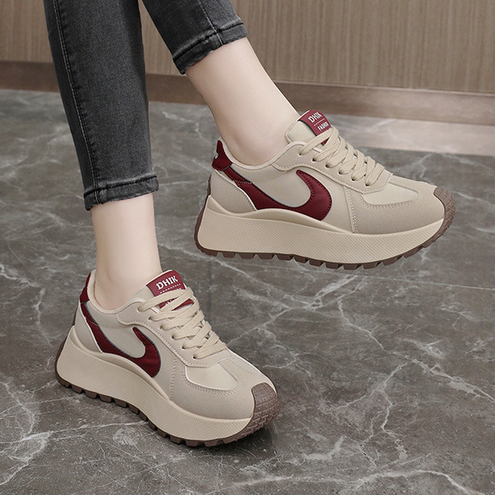 Jual Sepatu Sneakers Wanita Kekinian Santai Sport Kerja Warna Merah ...