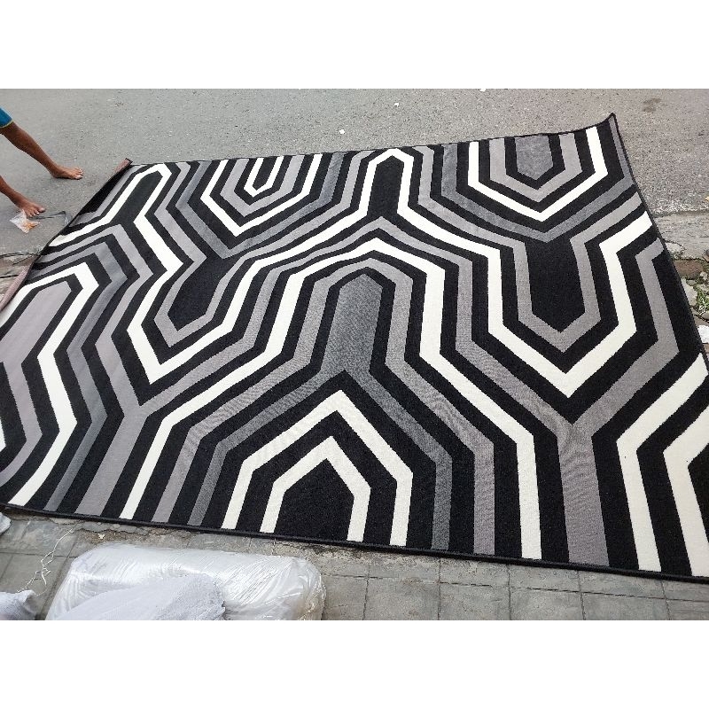 Jual Ambal Moderno BW Luxe 230x310cm Karpet Permadani minimalis modern ...