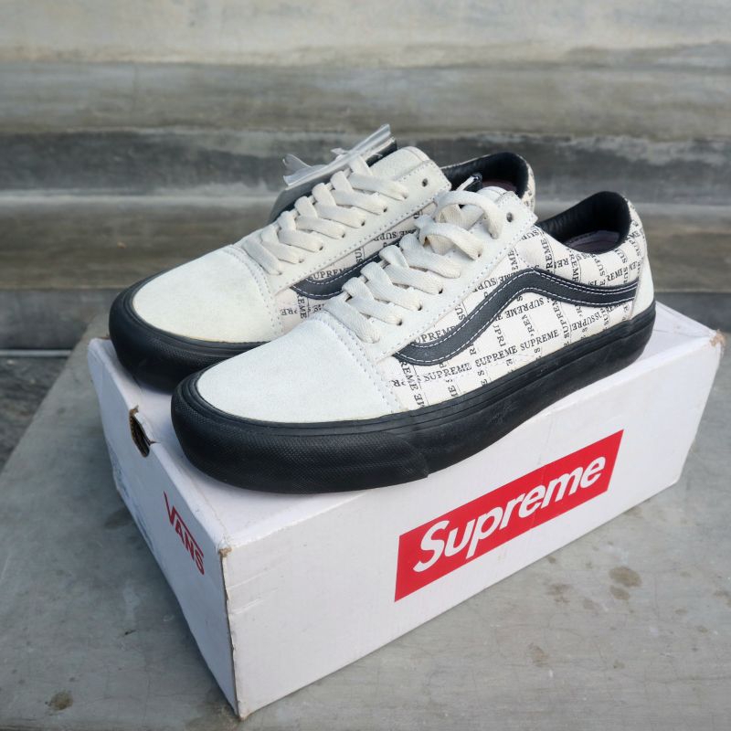 Jual VANS OLD SKOOL PRO X SUPREME LOGO GRID WHITE ORIGINAL | Shopee ...