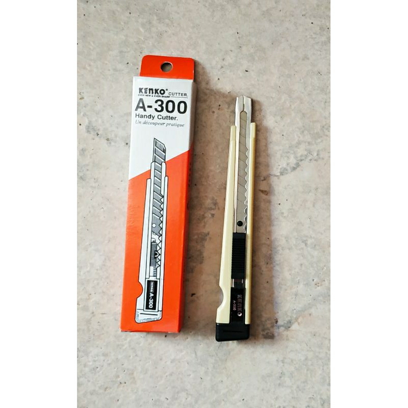 Jual Cutter KENKO A-300 (cutter ukuran kecil) | Shopee Indonesia