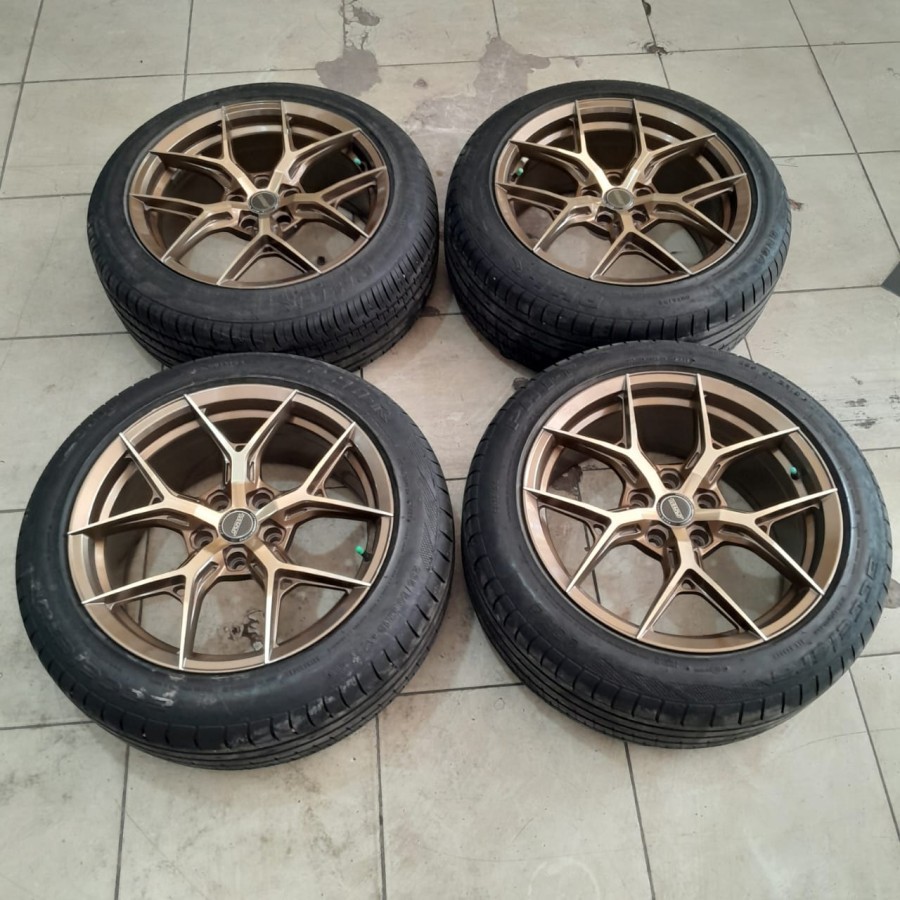 Jual Velg Mobil Bekas SSW R18 Innova Rush terios Hrv Alphard | Shopee ...