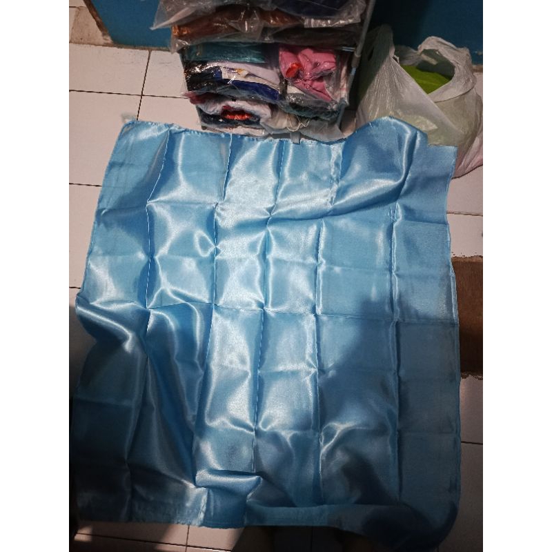Jual Kain Satin Biru 1 Meter | Shopee Indonesia