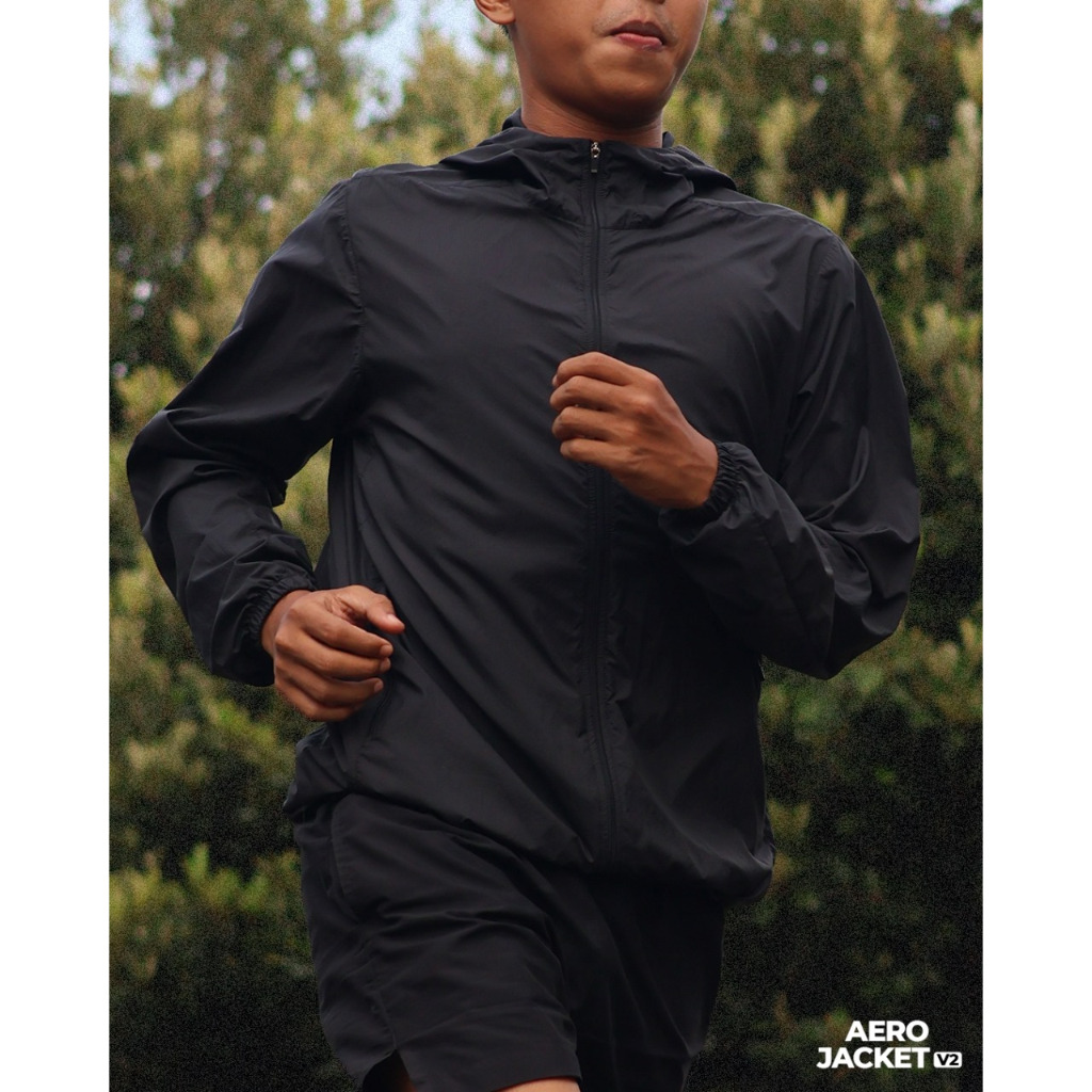 Jual AERO RUNNING JACKET NEW - BLACK | Shopee Indonesia