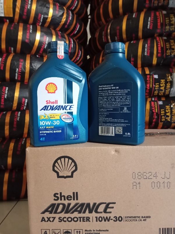 Jual Oli Motor Matic Terbaik Shell Advance 4T AX7 Scooter 10W-30 0,8 Liter (synthetic based ...