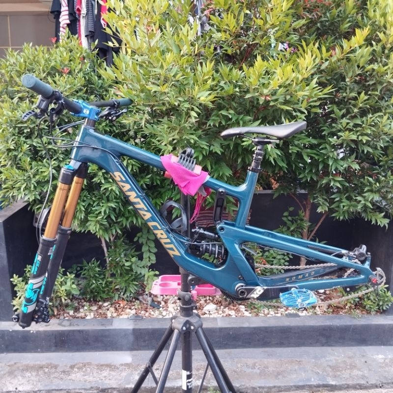 Jual Frame Santa Cruz Nomad 4 CC Size M 27.5 Full Carbon TA Boost ...