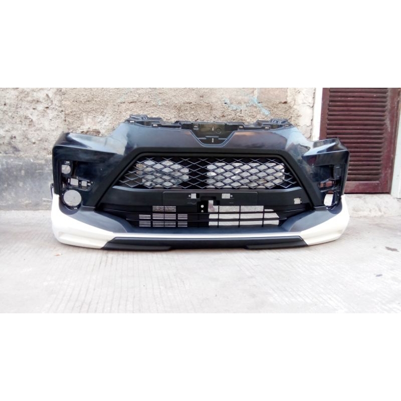 Jual bumper depan raize plus bodykit shecond original | Shopee Indonesia