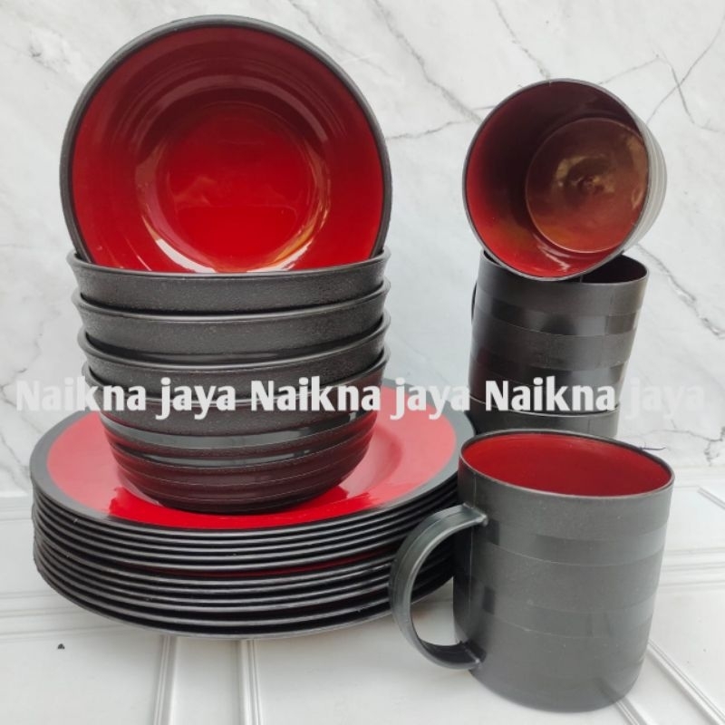 Jual PAKET12 PCS RAMEN MERAH (4 PIRING + 4 MANGKUK + 4 GELAS ) PLASTIK ...