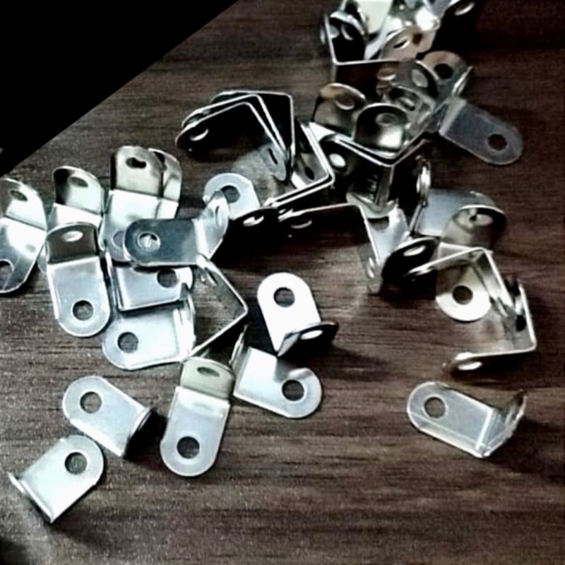 Jual (1.000 pcs) plat siku l lubang besi kecil ambalan hambalan 1.5cm ...