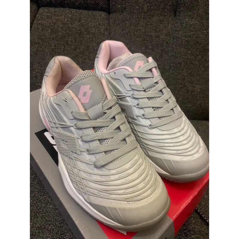 Jual Sepatu Lotto Badminton Tennis Women | Shopee Indonesia