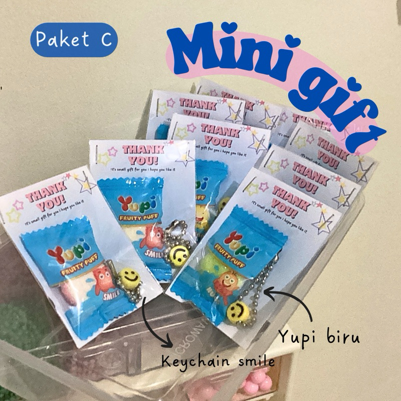 Jual [Paket C] Mini gift snack and keychain / mini gift wisuda / mini ...