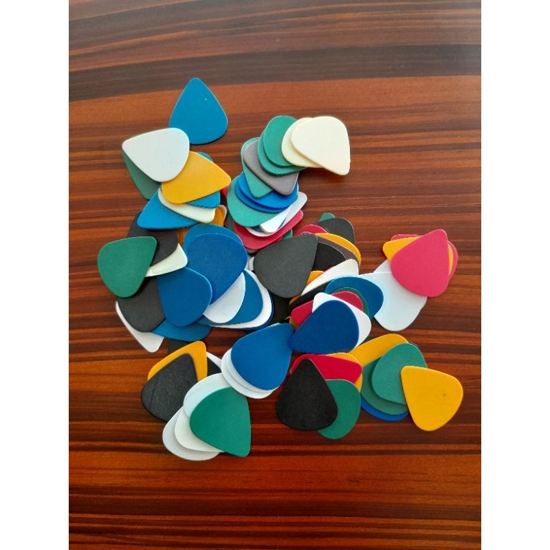 Jual pik pick gitar akustik polos | Shopee Indonesia