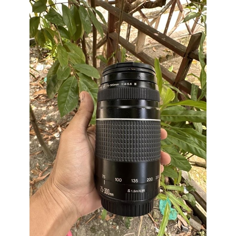 Jual Canon 75 300mm dan Canon 50mm F1.8 ii | Shopee Indonesia