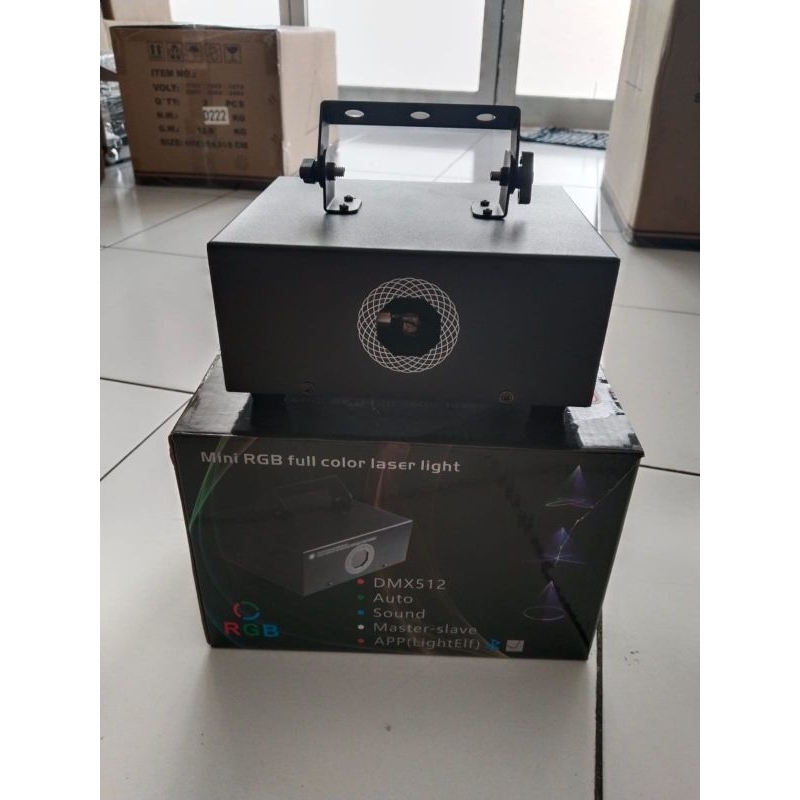 Jual LASER SHOW 3W LASER 3 WATT RGB KONEK DMX AUTO SOUND DAN SET VIA ...