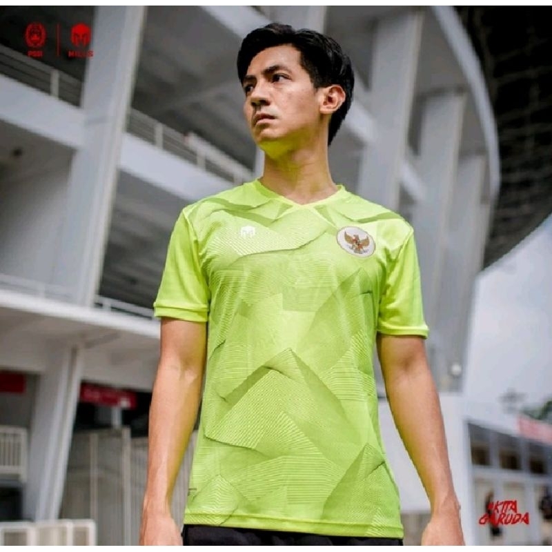 Jual Jersey bola / timnas indonesia / training flo yellow original ...