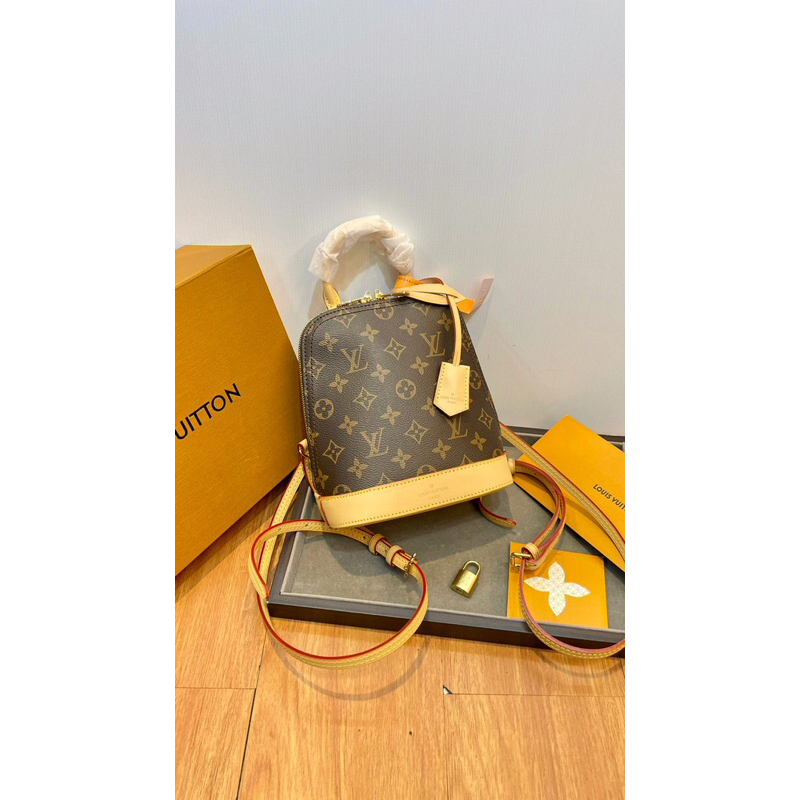 Jual L0 Alma Backpack | Shopee Indonesia