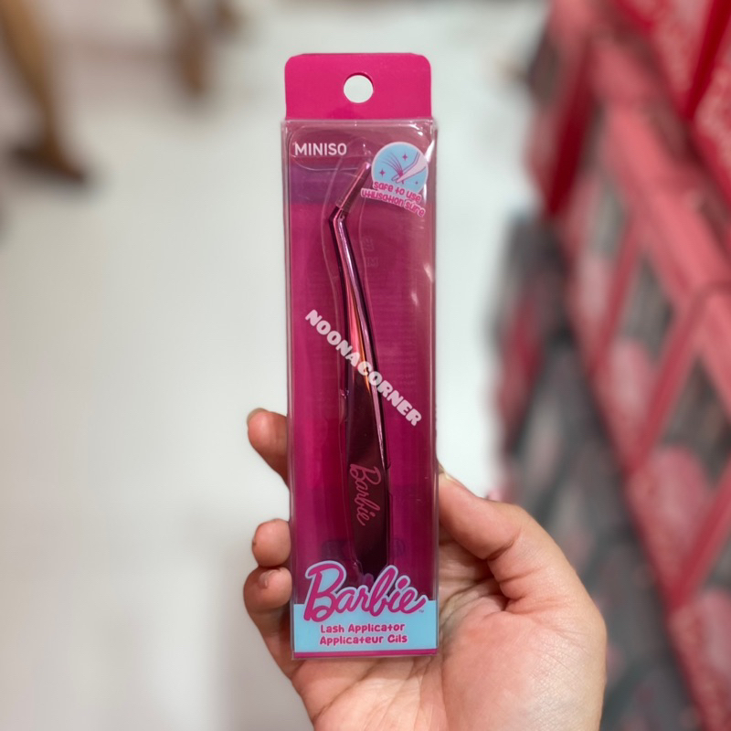 Jual Miniso x Barbie ‼️ Lash Applicator Barbie Shining 65th Edition | Shopee Indonesia