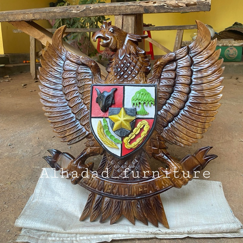 Jual patung lambang Garuda pancasila kayu jati solid ukuran 60 cat duco ...