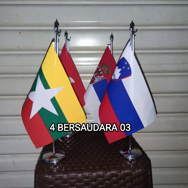 Jual bendera meja ready semua negara+tiang stenlis meja UKURAN:33CM ...