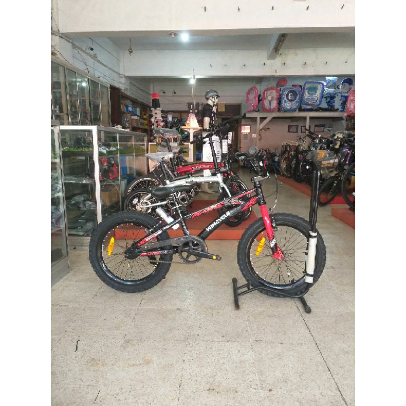 Jual Sepeda BMX Wimcycle Maxxis 20 inch | Shopee Indonesia