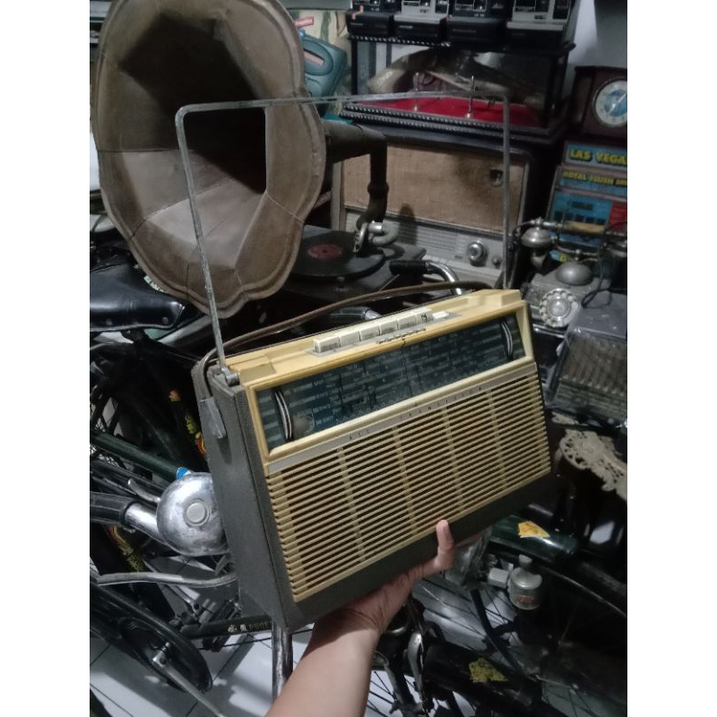 Jual Radio Jadul Radio Antik Philips L4X05T Radio Kuno 1960 | Shopee ...