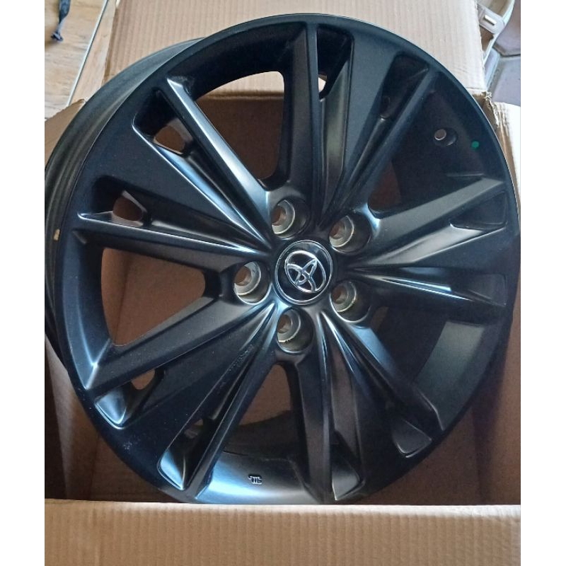 Jual VELG ORIGINAL INNOVA REBORN VENTURER | Shopee Indonesia
