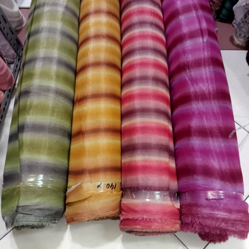 Jual Kain Sifon Yoryu Gradasi - Kain Sifon Shimer - Kain Shimmer - Kain ... Jual Kain Sifon Yoryu Gradasi - Kain Sifon Shimer - Kain Shimmer - Kain ...