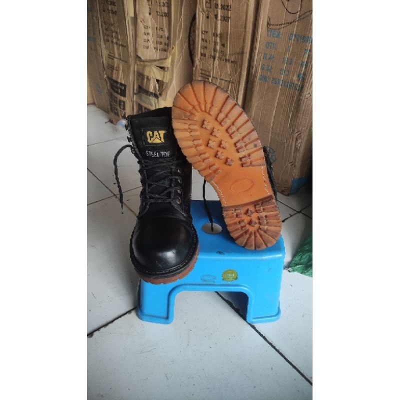 Jual Sepatu Caterpillar Seken | Shopee Indonesia