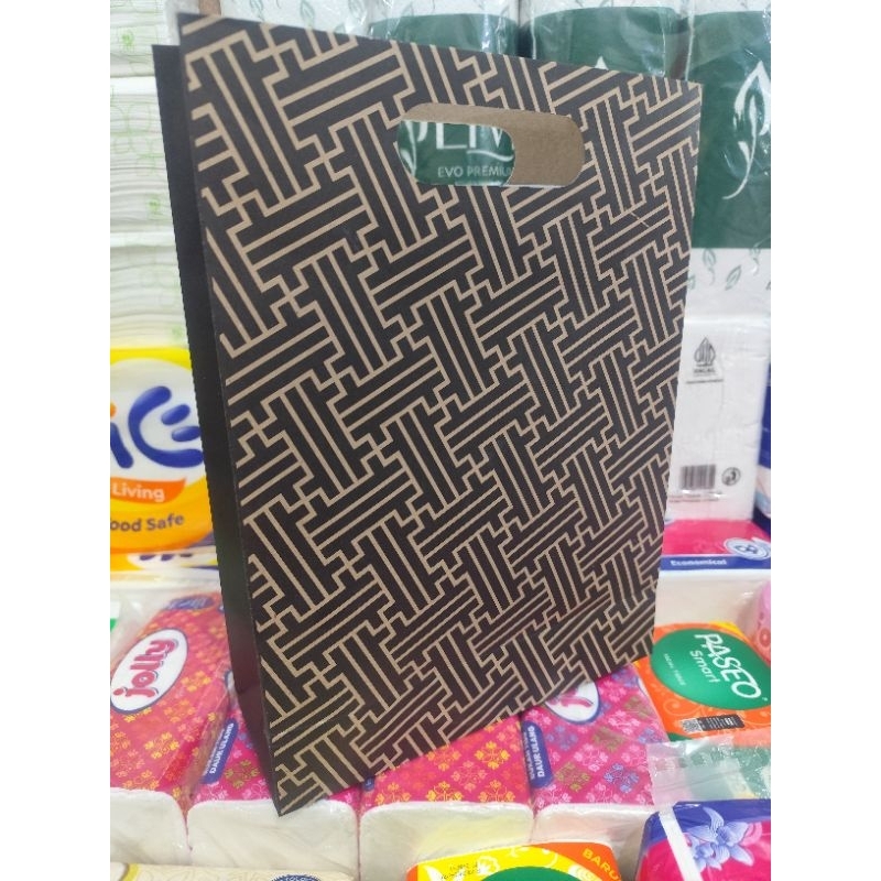 Jual paper bag oval ukuran polio motip bahan tebal isi 12 pcs | Shopee ...