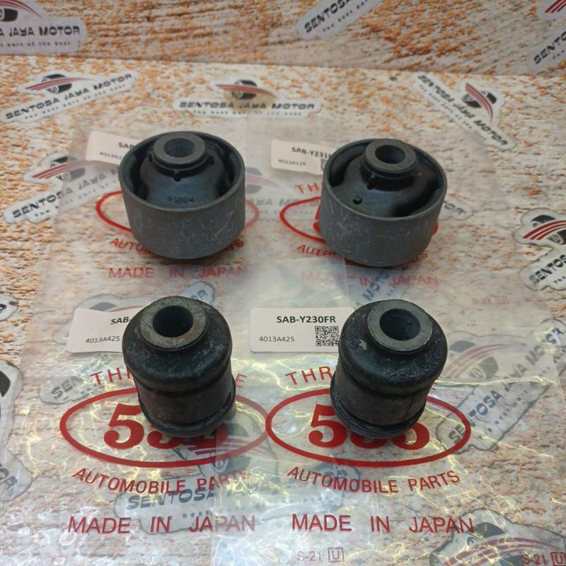 Jual Bushing Arm Set Besar Kecil Mitsubishi Xpander Outlander 555 JP ...