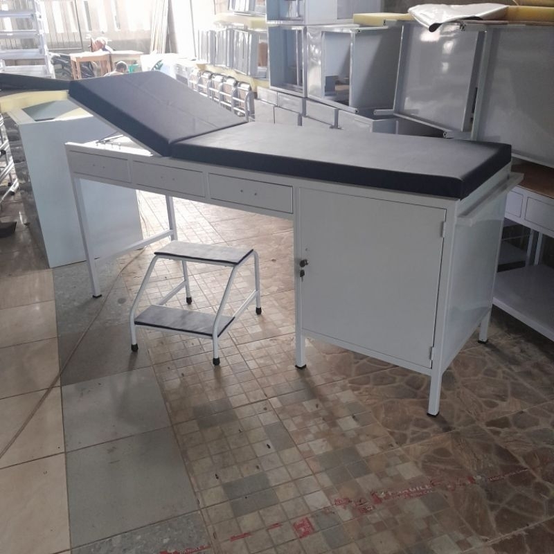 Jual Bed Periksa Advance 3 laci +loker/Meja Periksa Pasien | Shopee ...