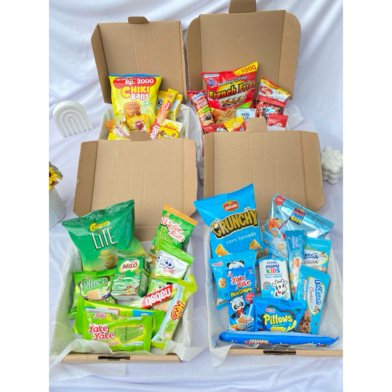 Jual HAMPERS SNACK BOX TERMURAH GIFT ULANG TAHUN/WISUDA/ANNIVERSARY ...