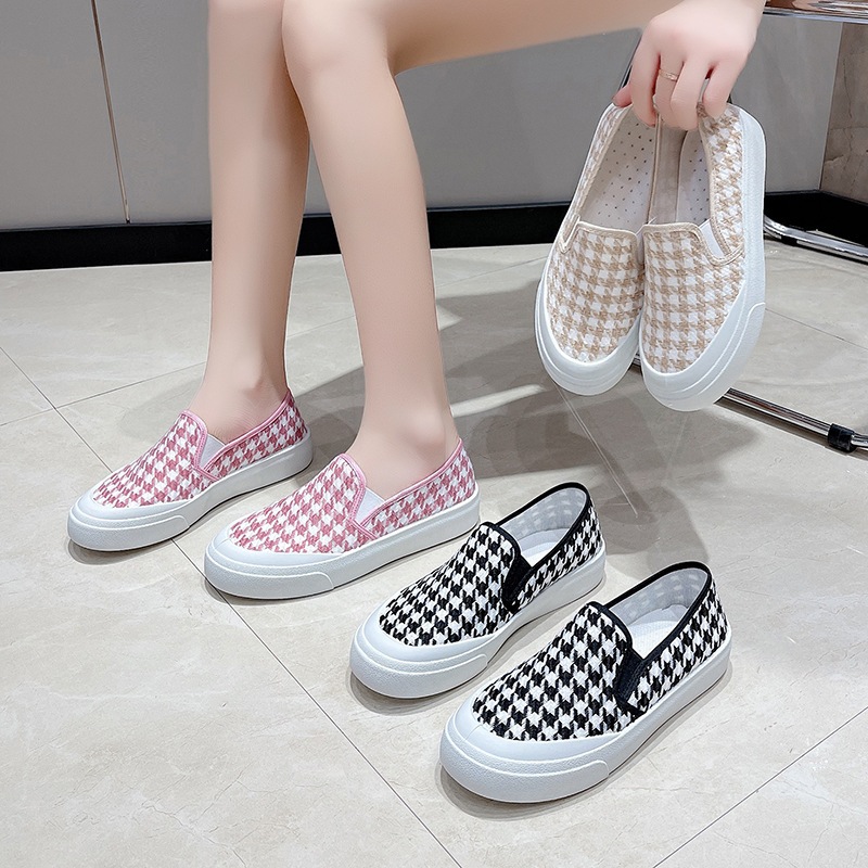 Jual Mouseman - Sepatu Slip On Wanita Motif Zigzag / Sepatu Sneakers ...